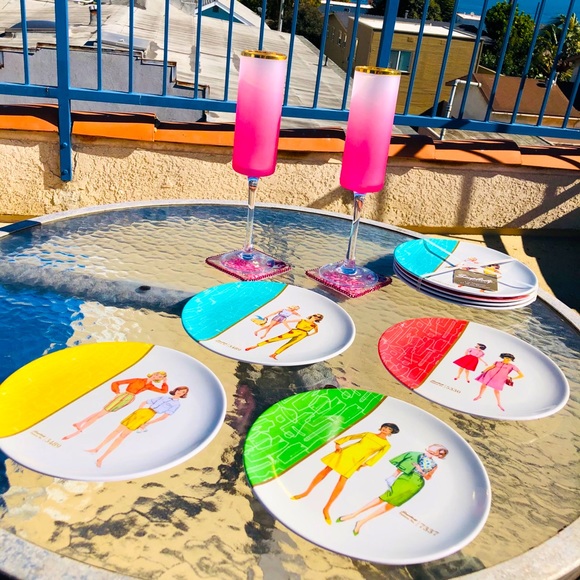 Barbie | Dining | Barbie Plate Set 4 Plates | Poshmark